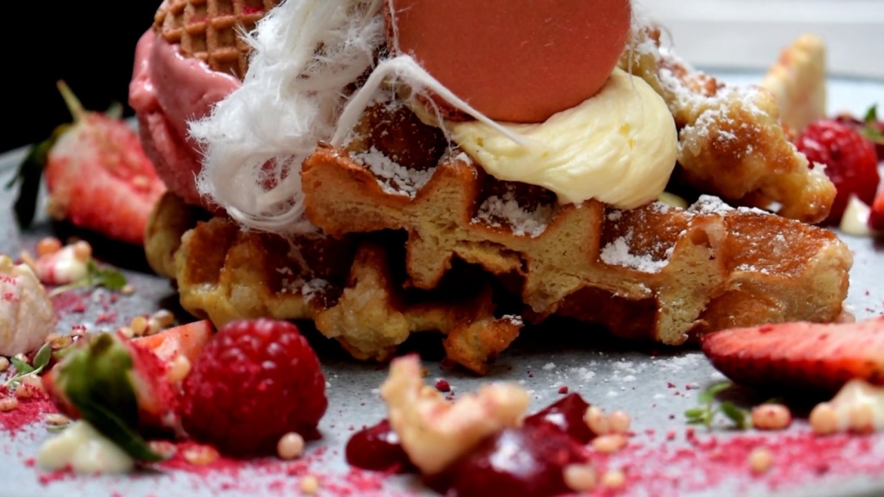 Melbourne's Best Cafe's: White Mojo - YouTube