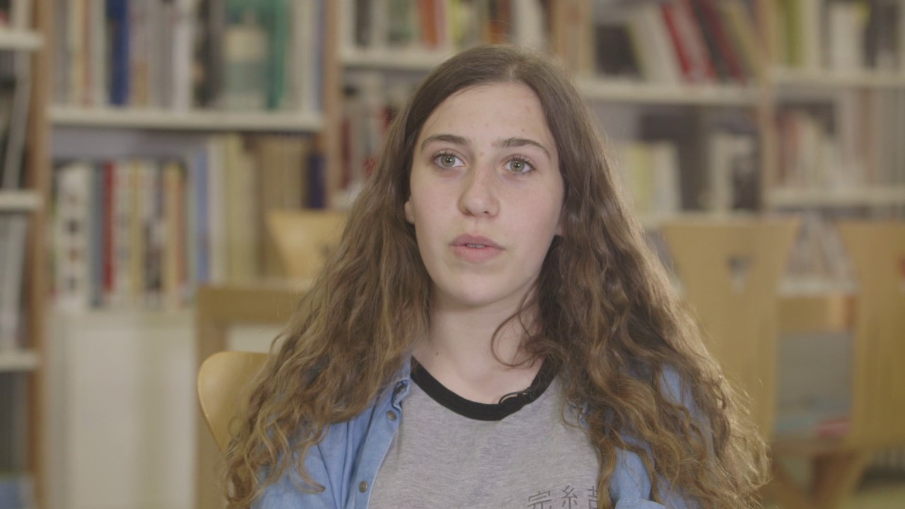 Sam Braun vu par Elsa - YouTube