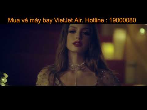 siêu mẫu Minh Tú & Celine Farach Vietjet Bikini Collection 2018 cực HOT