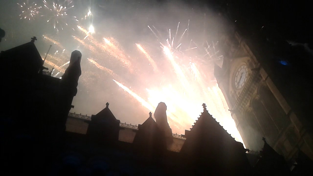 Manchester Christmas lights switch on 2016 pt2 - YouTube