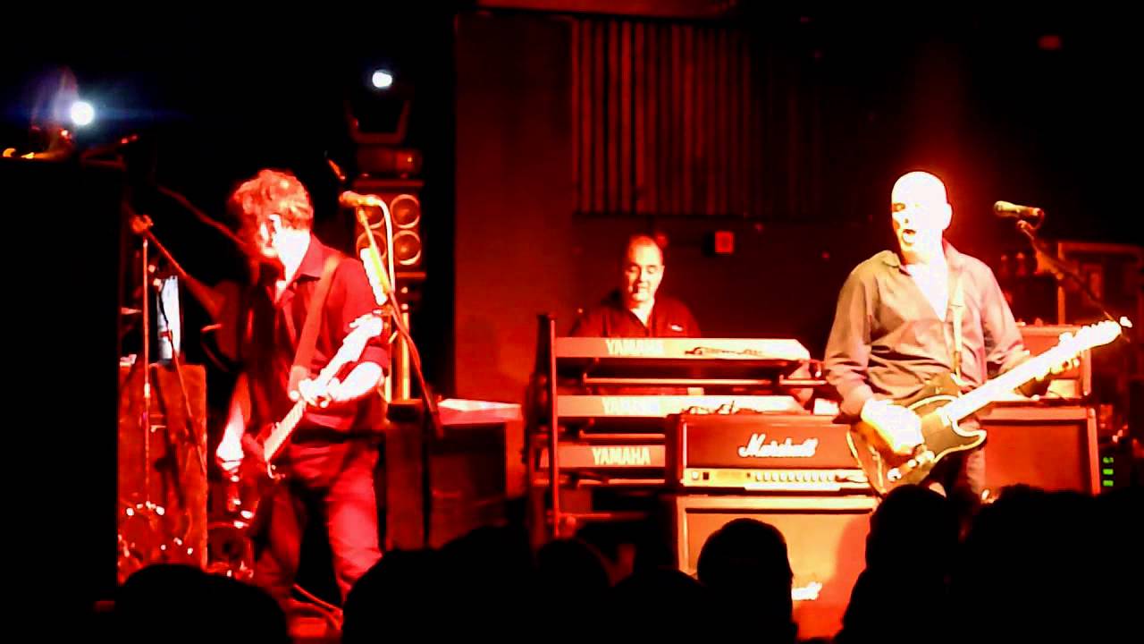 Stranglers: Two Sunspots live in Sunderland 2011 - YouTube