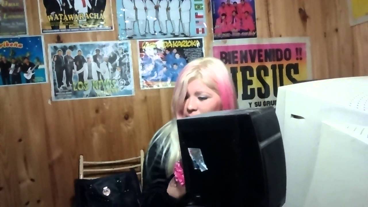 STEPHY EN COPADISIMO 88.3 RADIO MANIA SALTA - YouTube