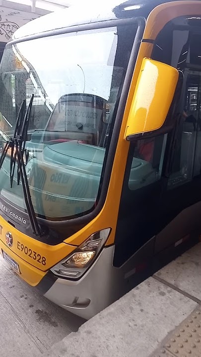 BRT 60 no terminal gentileza parado - YouTube