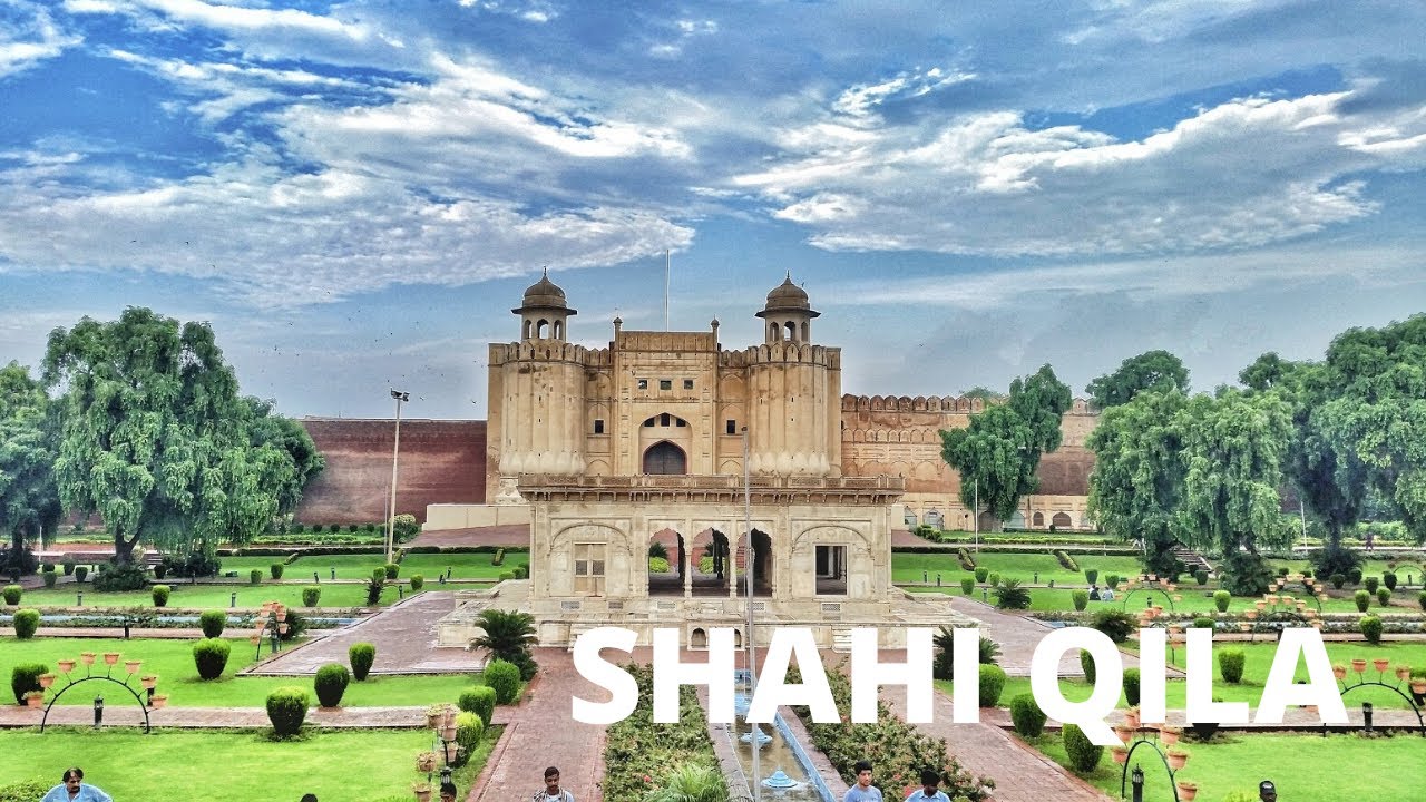 A Visit To Lahore Fort/Shahi Qila - YouTube