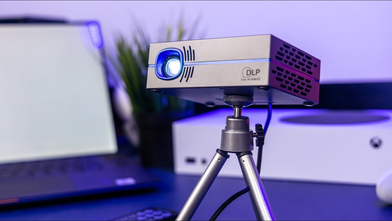 A Projector that fits in the palm of your hand | AAXA P8 Smart Mini ...