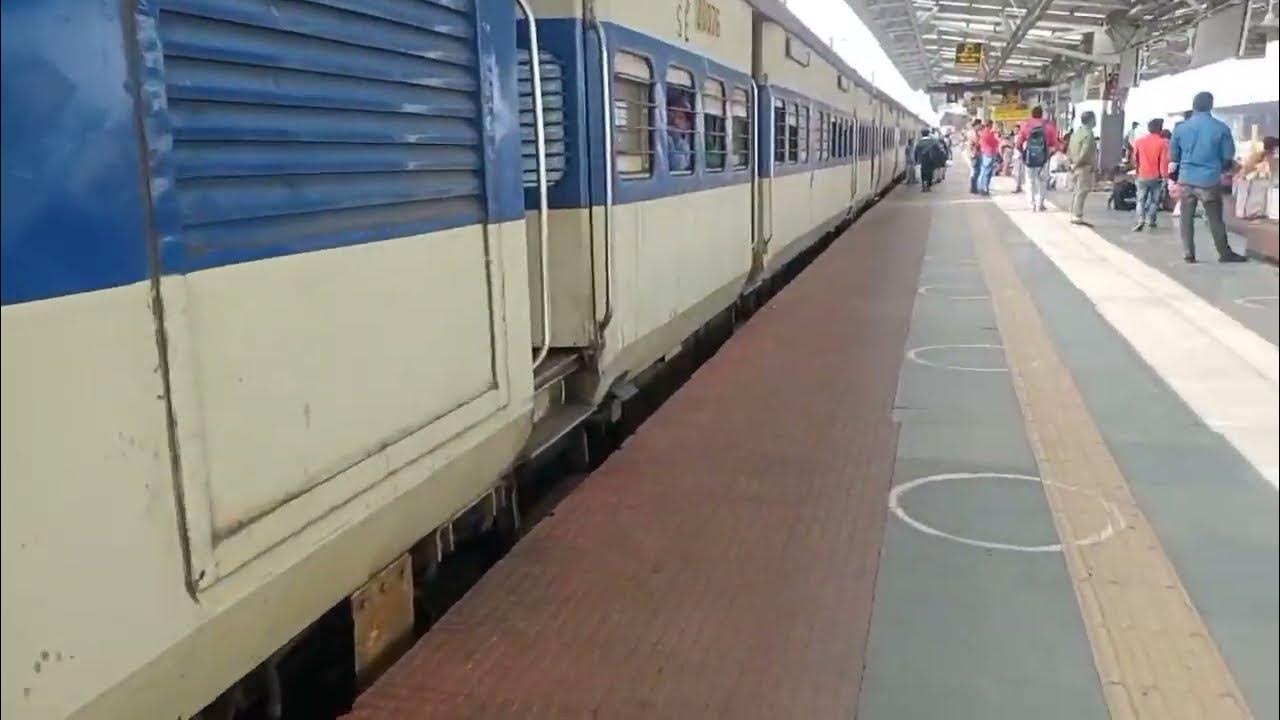 My First Train Journey After Lockdown | Asansol To Burnpur | In Asansol - Adra Memu Local Train ...
