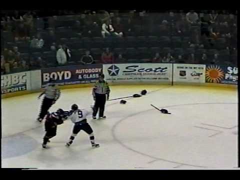 Ryan Cuthbert vs Denny Johnston WHL Nov 23/01 - YouTube