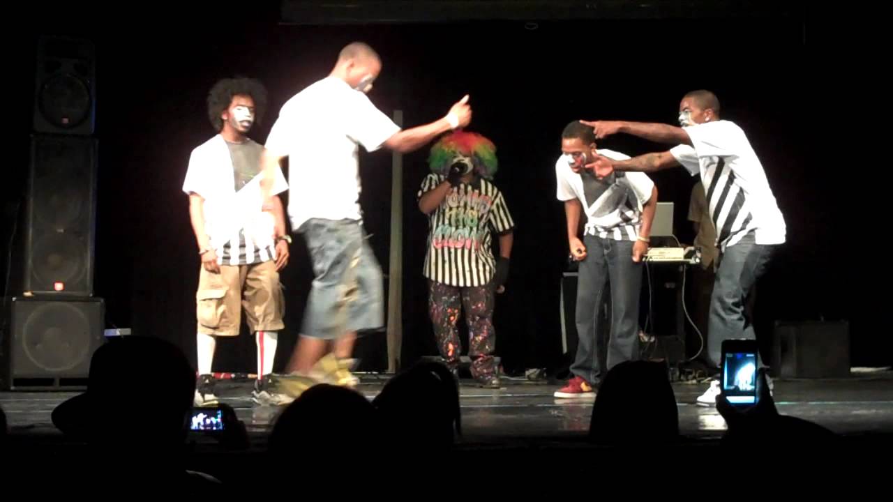 TOMMY AND THE HIP HOP CLOWNS PERFORM - YouTube