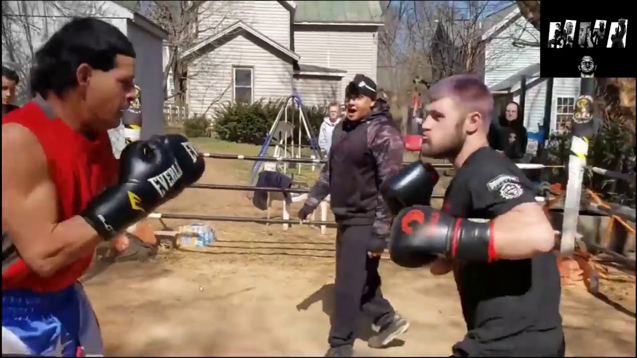 Street boxing : 3 times knocked down, all tenaciously continued ...