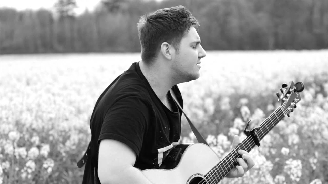Charlie Simpson Winter Hymns - Live Acoustic Cover - YouTube