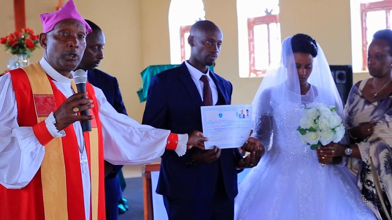 #Bahima Wedding ... Rwaviira Isreal weds Winnie - YouTube