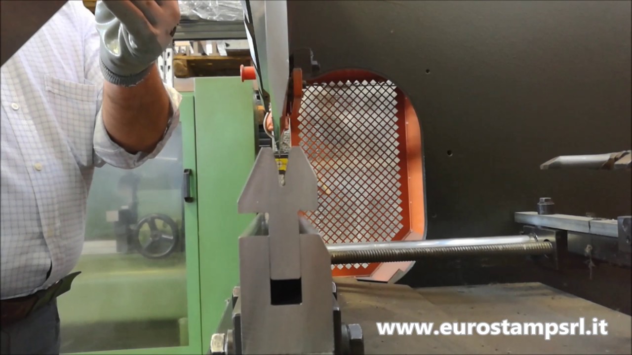EUROSTAMP: Utillaje de aplastar distribuido por LOMUSA - YouTube