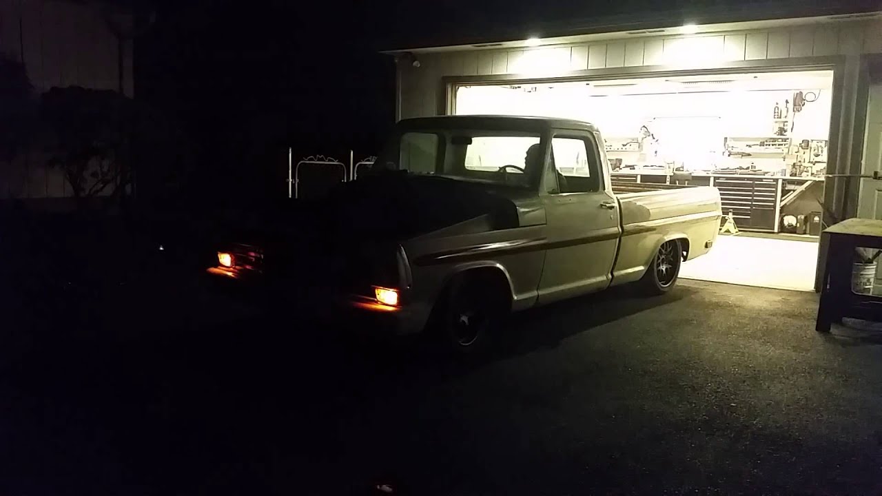 Hackster 's F100 first drive out of the garage - YouTube