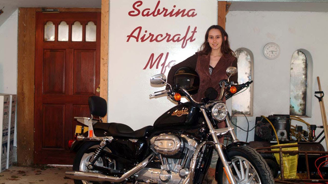 Sabrina's 2009 Harley 883 Low - YouTube