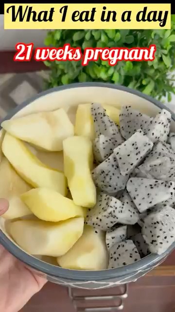 2nd trimester What I eat in a day 😋#shorts #youtubeshorts #ytshorts #food #pregnancy - YouTube