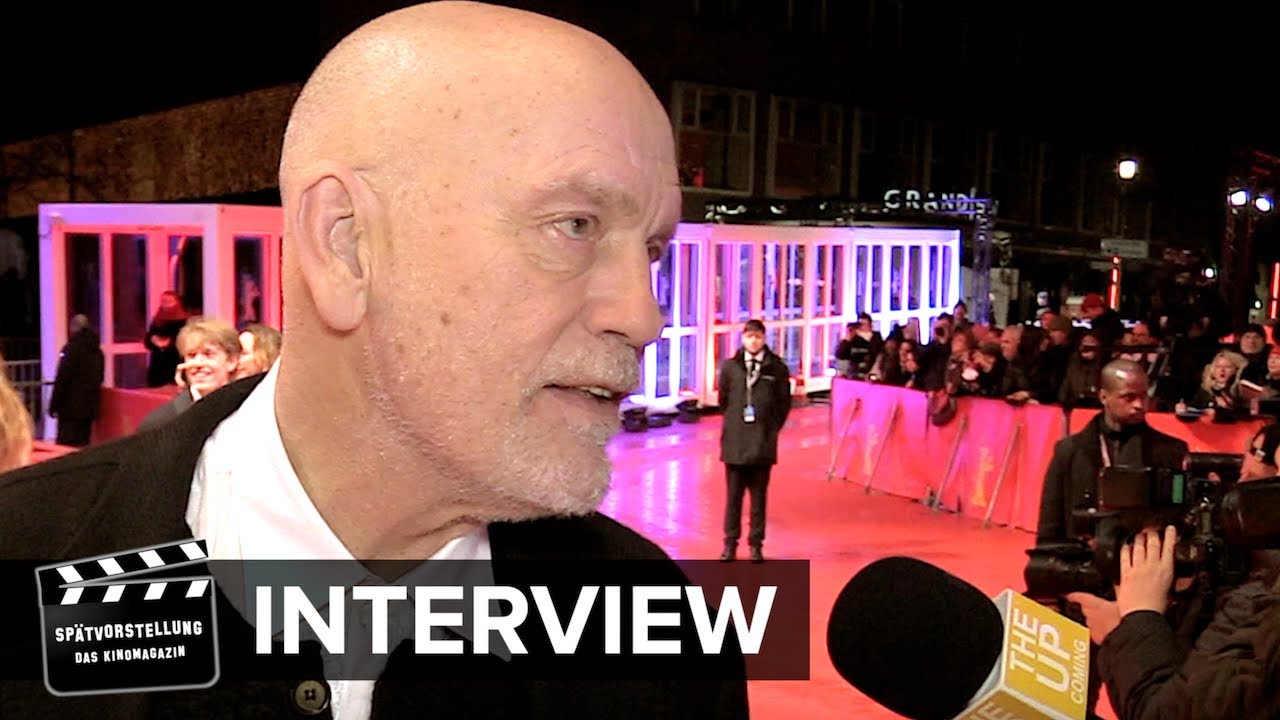 "Seneca": John Malkovich, Tom Xander und Louis Hofmann im Interview ...