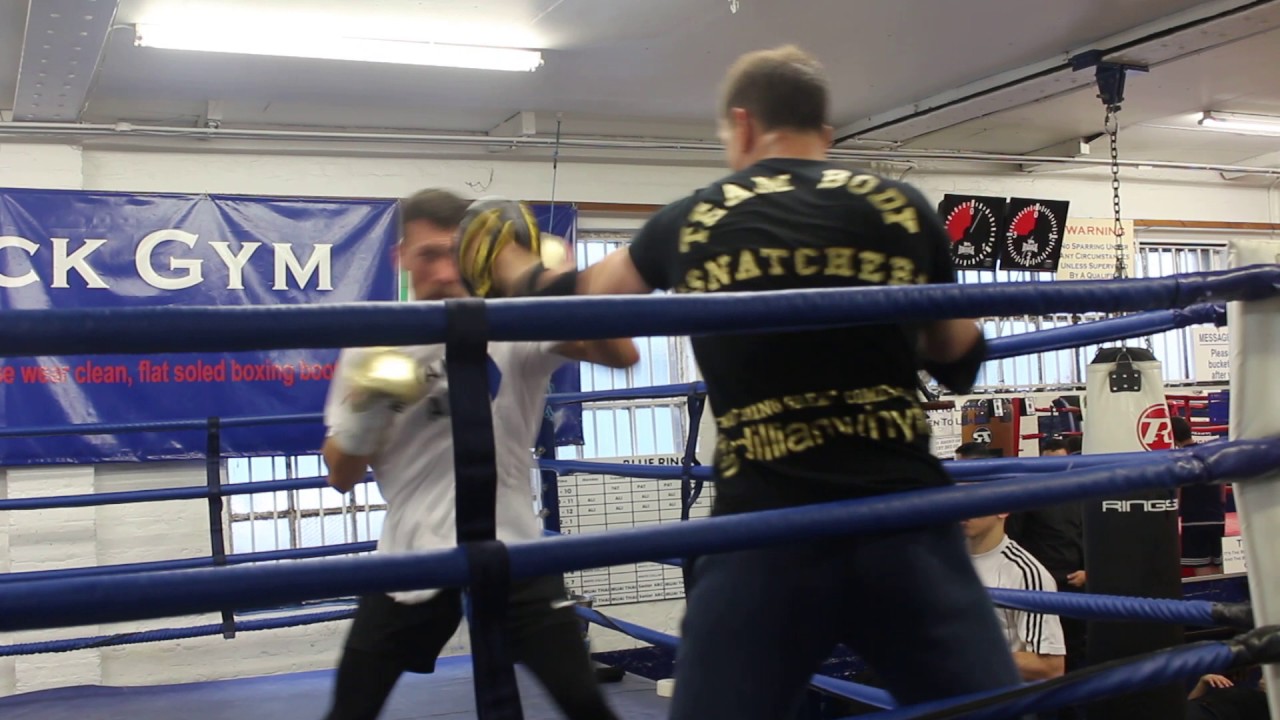 SAM MCNESS SMASHES THE PADS WITH MARK TIBBS AHEAD OF HIS FIGHT ON MAY ...