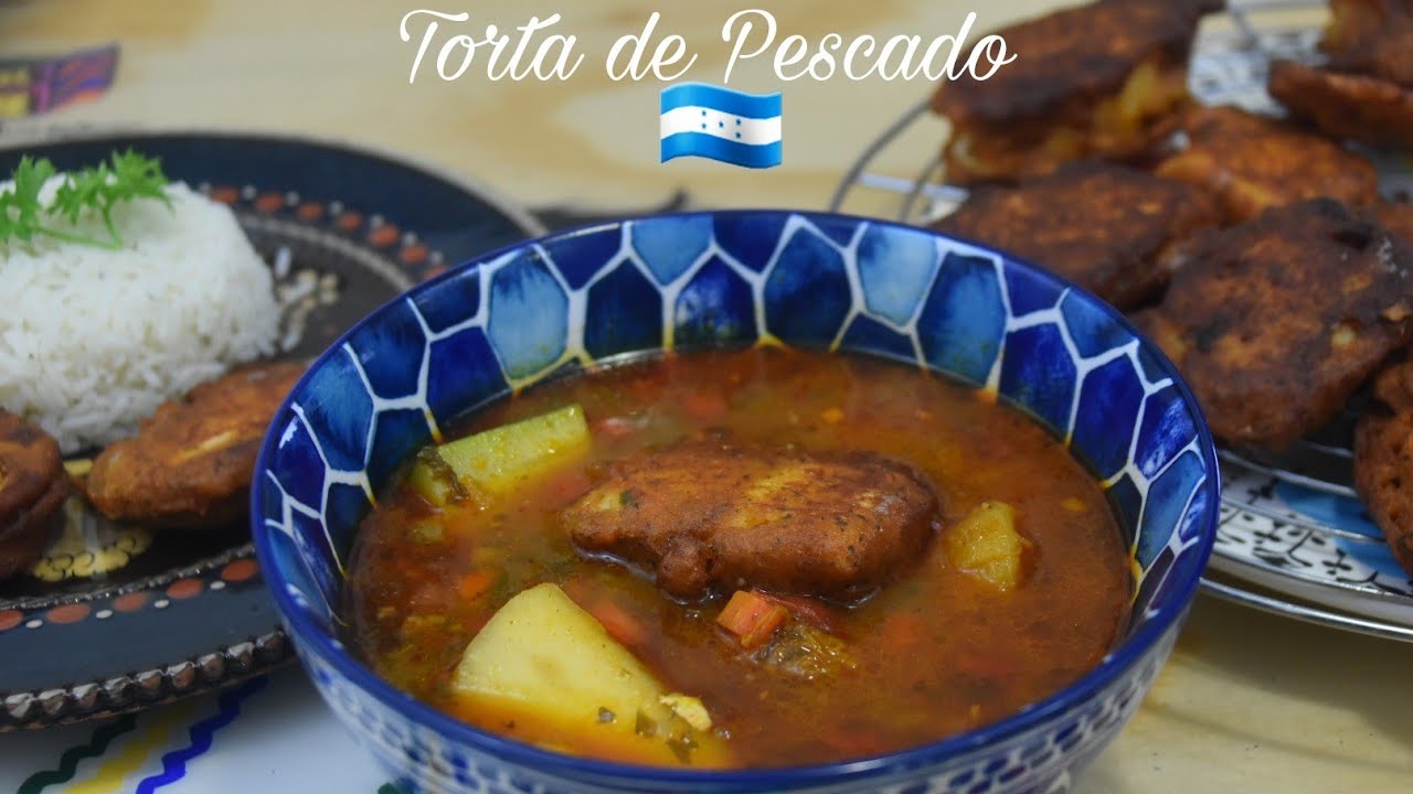 Torta de Pescado en sopa / Cod patties - YouTube