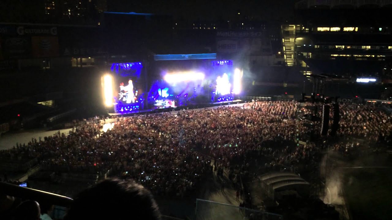 Romeo Santos' Concert - Yankee Stadium (HD 7/11) - YouTube