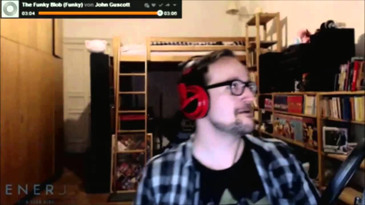 The Internet is dead! Long live the internet!! - YouTube