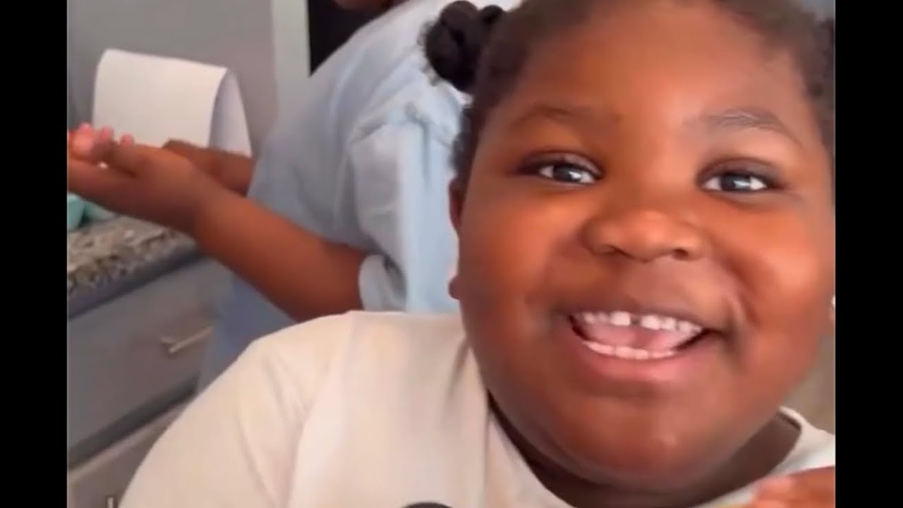 I Want Some Bacon (Remix) feat. Chrishay So Funny - YouTube