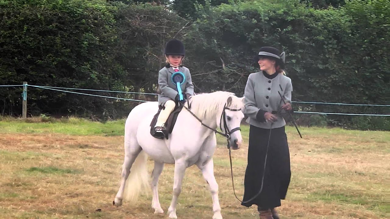 Chequer Tree Farm Show 23rd September 2012 - YouTube