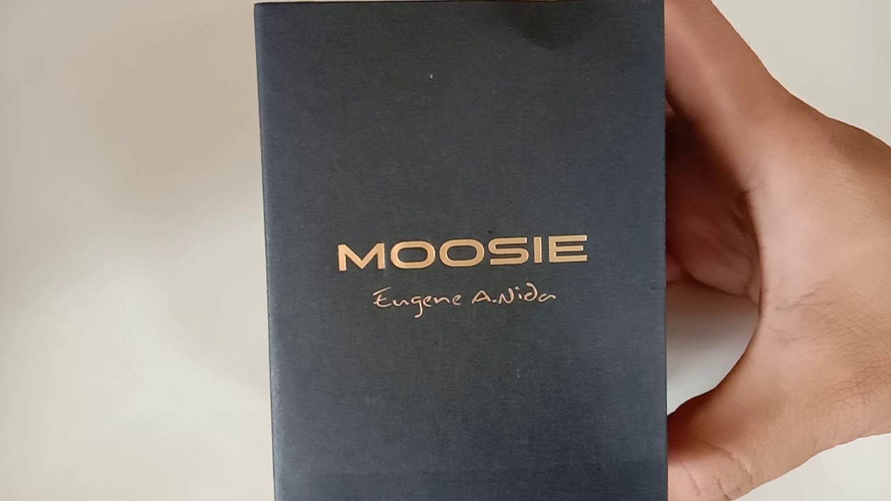 รีวิวสินค้าของขวัญ นาฬิกา moosie (ผู้หญิง) - YouTube