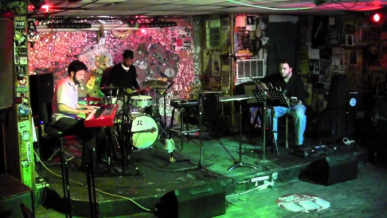 Colin Wood - In a Flash - YouTube