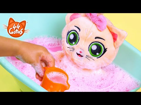 44 Gatos | Vamos dar um banho nos Buffycats com muitas bolhas e água colorida! 🛁😺