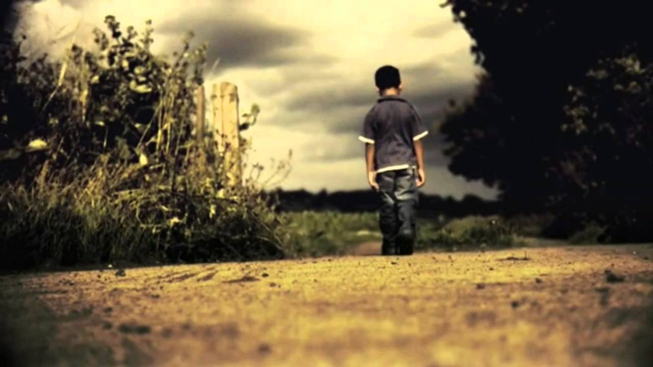 Abel Korzeniowski- Going Somewhere - YouTube