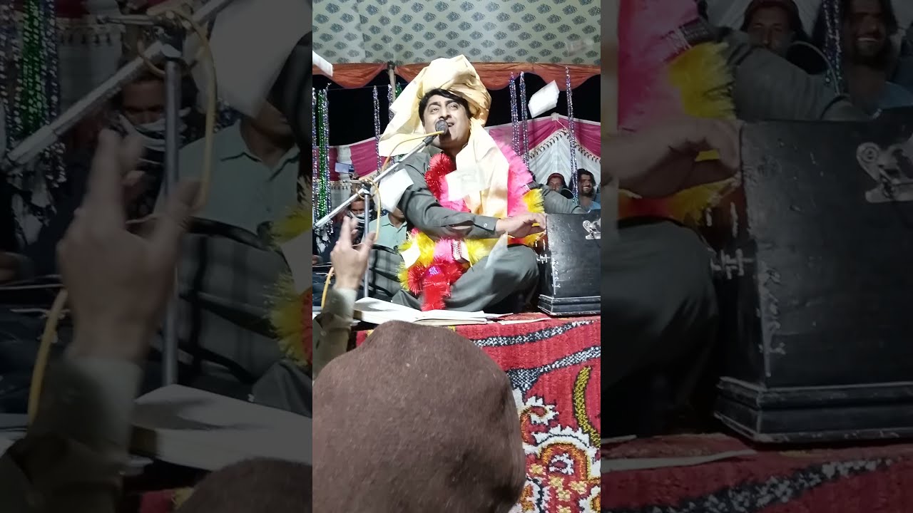 Atta Khan Best Song at Pak Afghan Cross-border Angoor Adda - YouTube