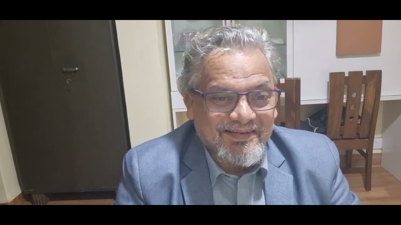 biased boss - YouTube