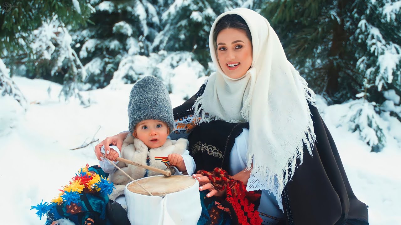 Anca Manoila 🤶🏻 Se aude leru-i ler 🎄 Colind 2024 🎄 - YouTube