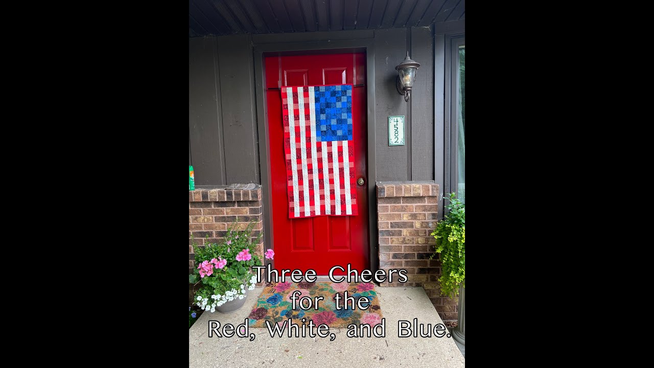 Three Cheers for the Red, White, an Blue!! The Flag Quilt is complete ...