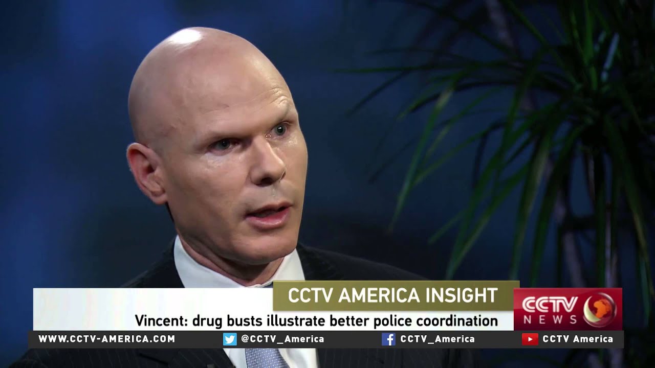 Peter Vincent on the drug busts in Mexico - YouTube