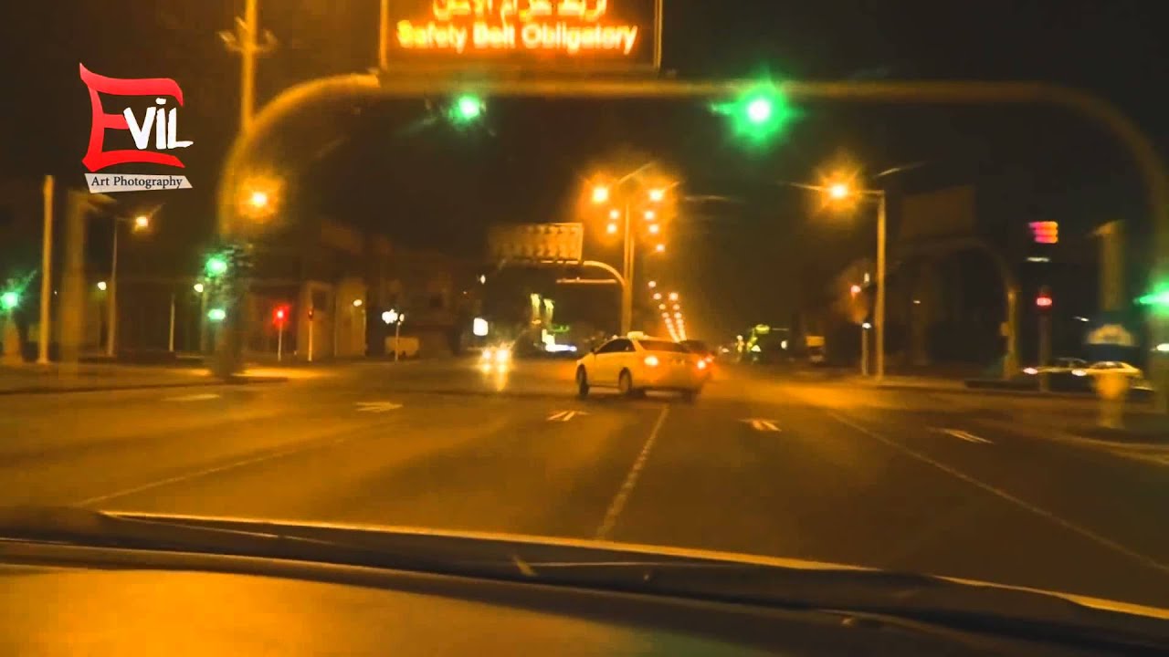 crazy public highway Arab drifting - YouTube