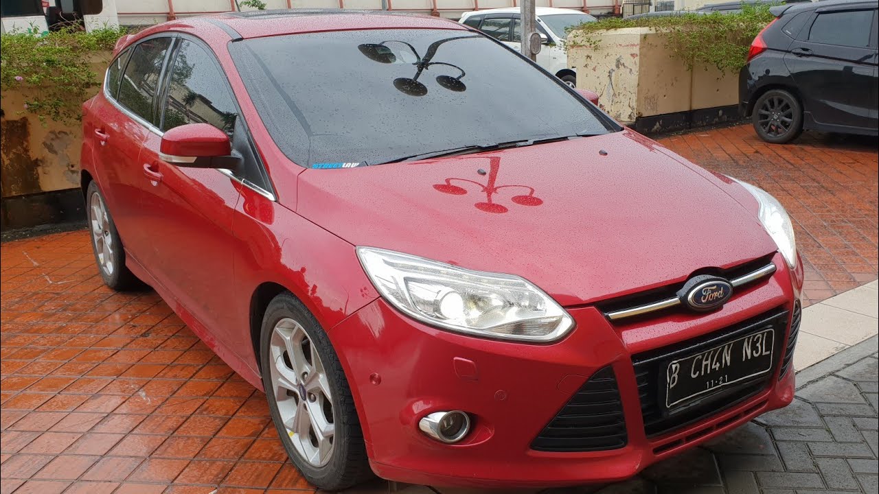 In Depth Tour Ford Focus Hatchback Mark III (2013) - Indonesia - YouTube