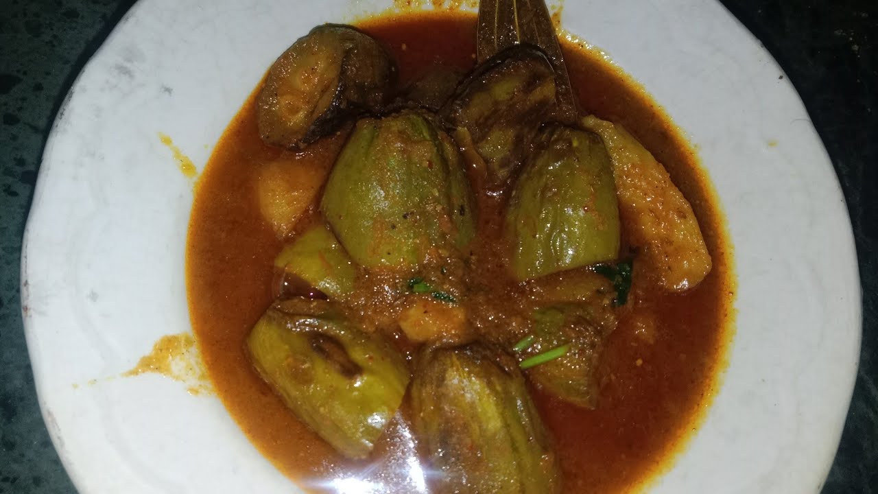 Masaladar parmal ki sabji/how to make parmal ki sabji/aalu parmal ki ...