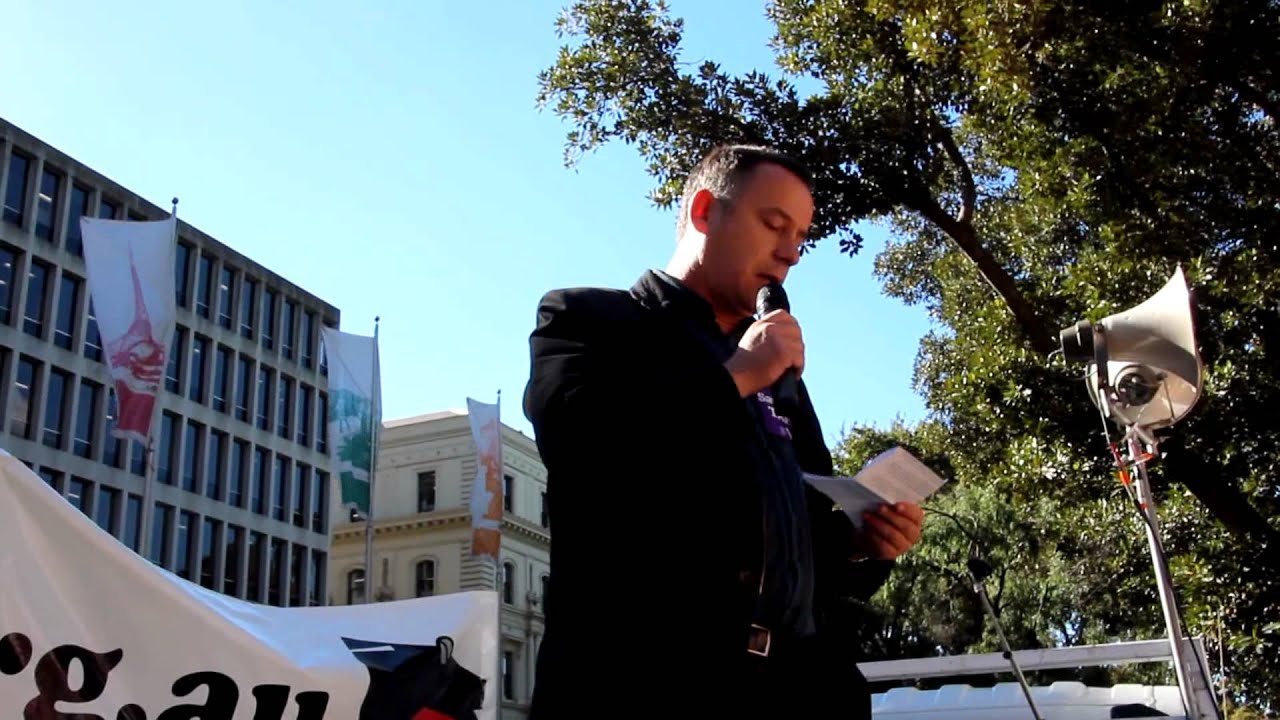 Colin Long from NTEU at TAFE4All rally 10 May 2012 - YouTube