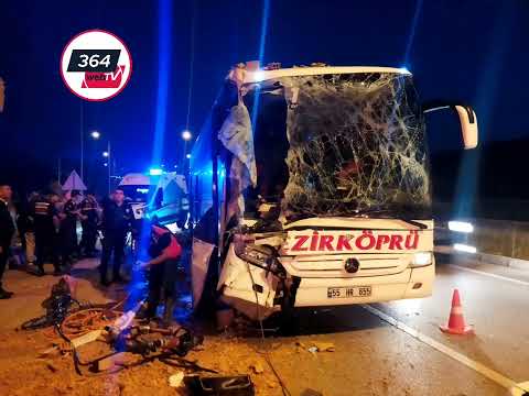 - Yolcu Otobüsü Tuğla Yüklü Tıra Çarptı:1 ölü, 9 Yaralı