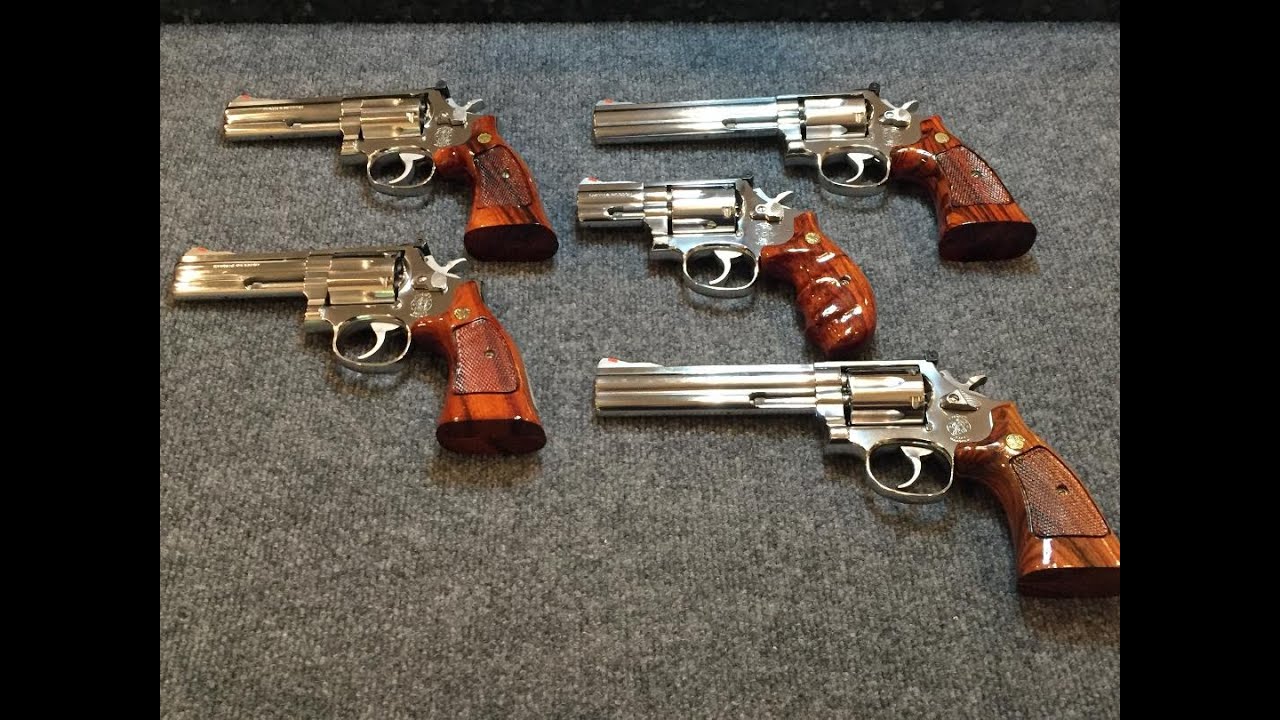 Smith & Wesson Early 686 Revolver Collection and History - YouTube