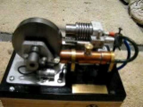 Webster 4 stroke engine - YouTube