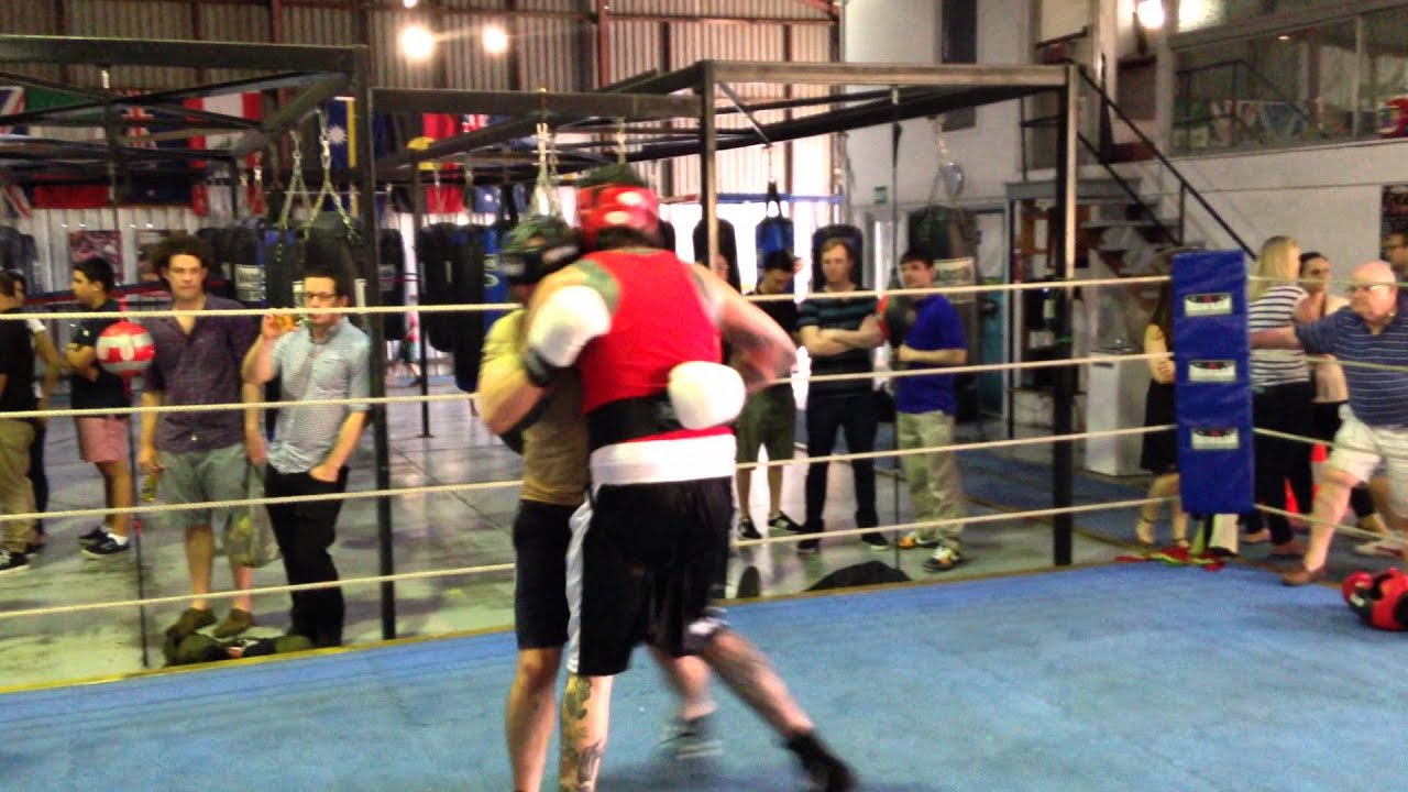 Coorparoo Boxing Gym Sparorama: Round 4 - YouTube