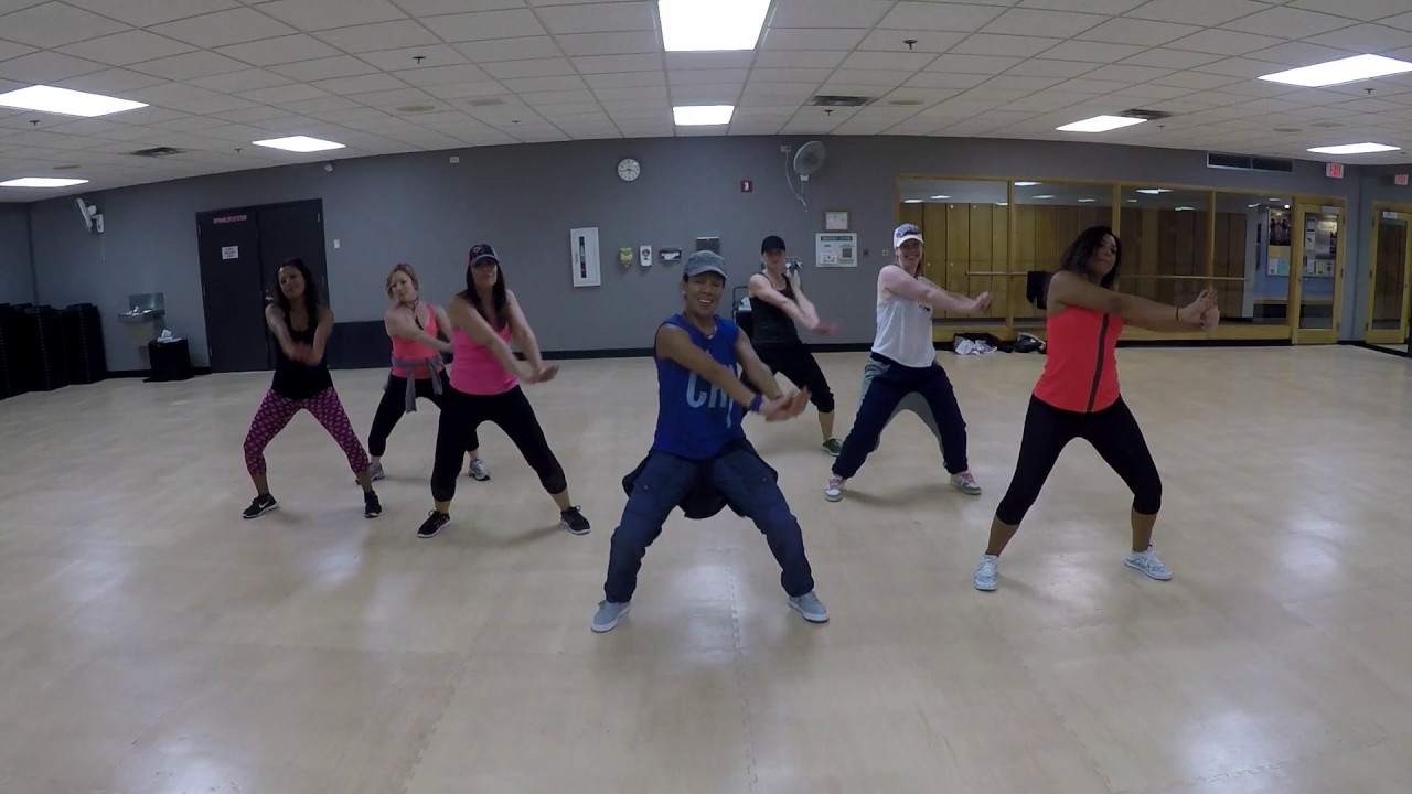 "Kiss the Sky" (Jason Derulo) Dance Fitness - YouTube