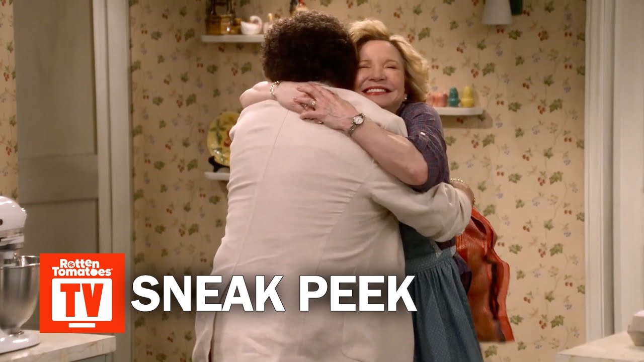 That '90s Show Season 1 Sneak Peek | 'Welcome back Bob!' - YouTube