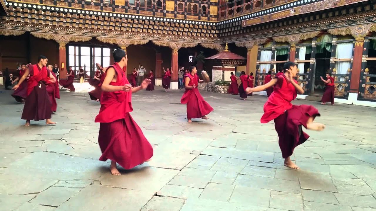 Dancing monks in Bhutan - YouTube