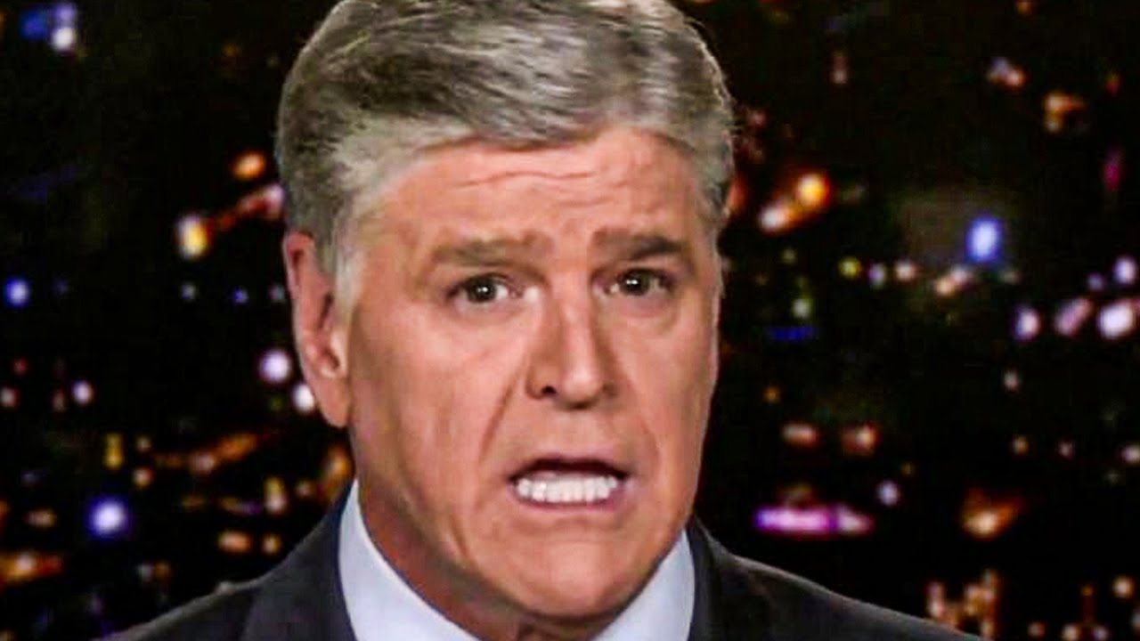 Sean Hannity Tries To Save Trump By Directly Contradicting Him - YouTube