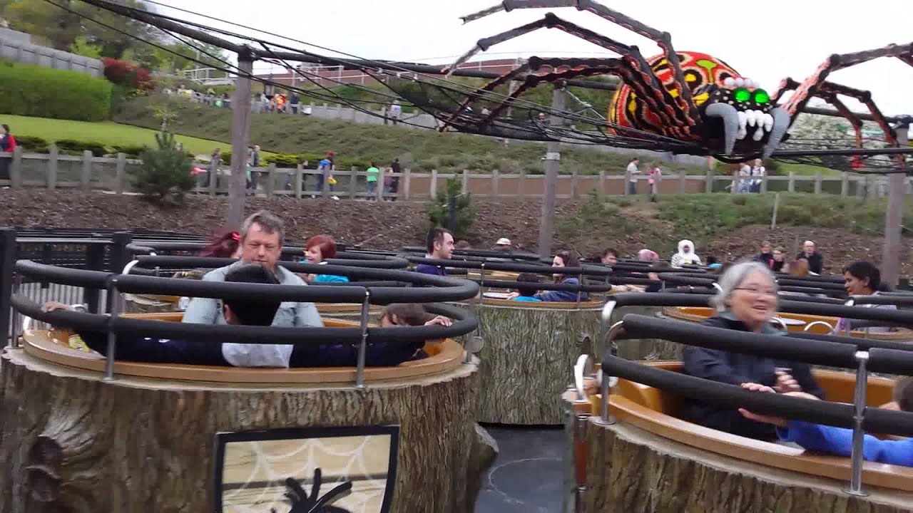 Spinning Spider at Legoland . - YouTube
