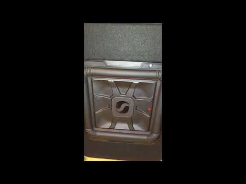 Kicker L7 grill install - YouTube