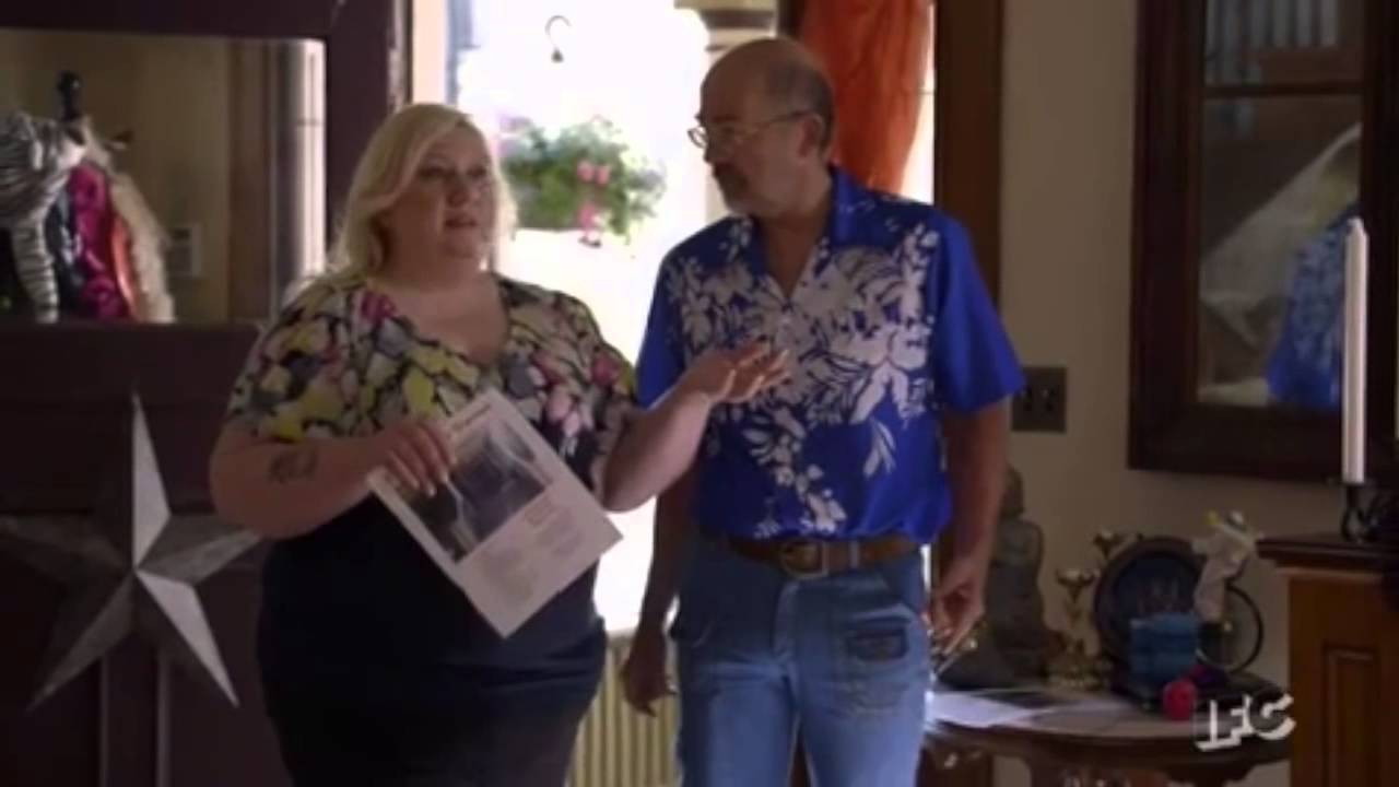 Portlandia - Lookie Lou - YouTube